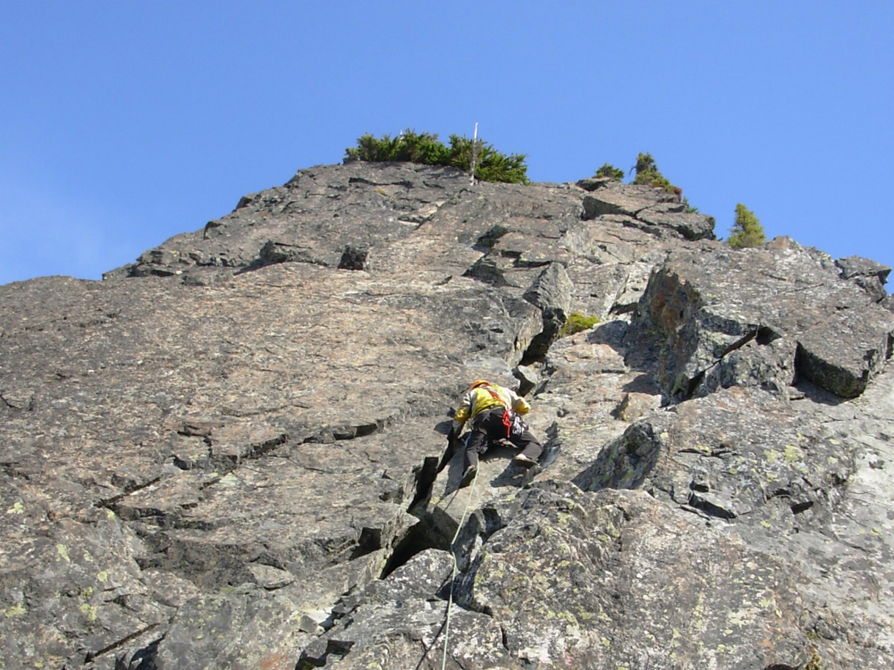 Intro Alpine Rock Climbing Course | Northwest Alpine Guides