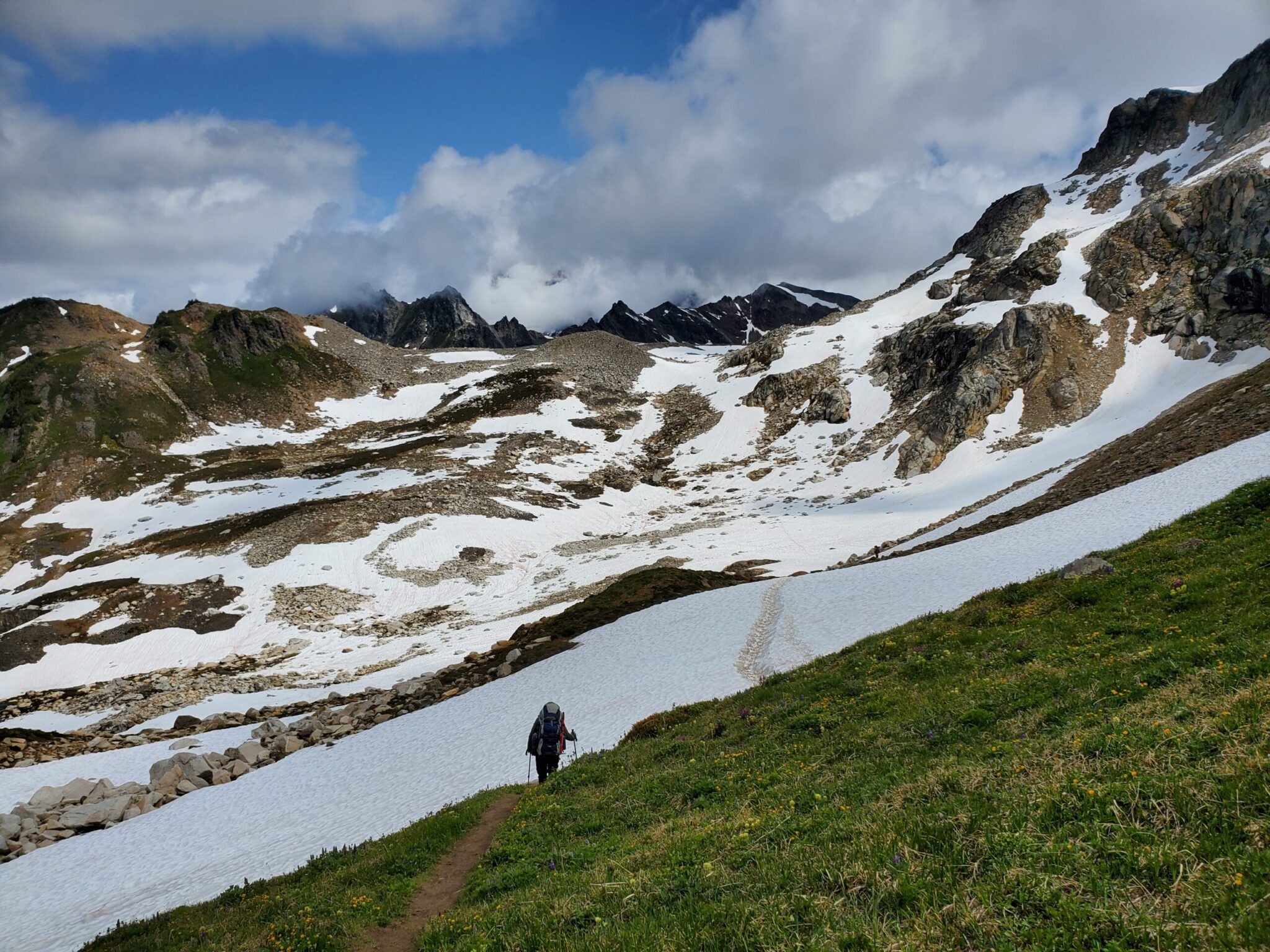 Glacier Peak 4 Day Climb | Northwest Alpine Guides